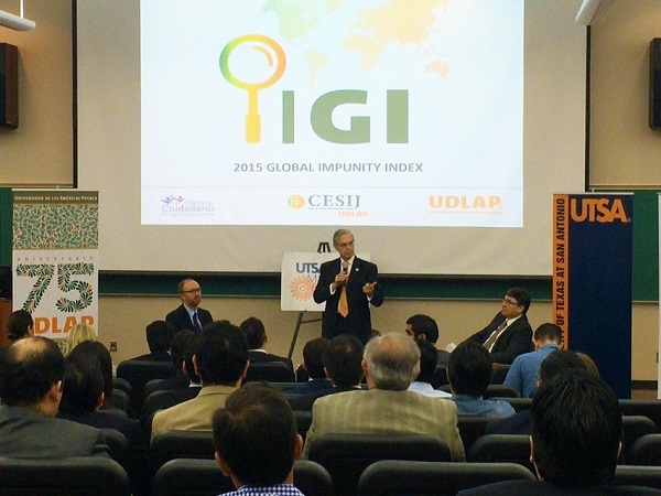 Rector de la UDLAP presenta en universidad de Texas, el Índice Global ...