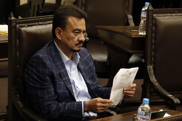 Huchicoleros ahora asaltan trenes, advierte Mario Rincón